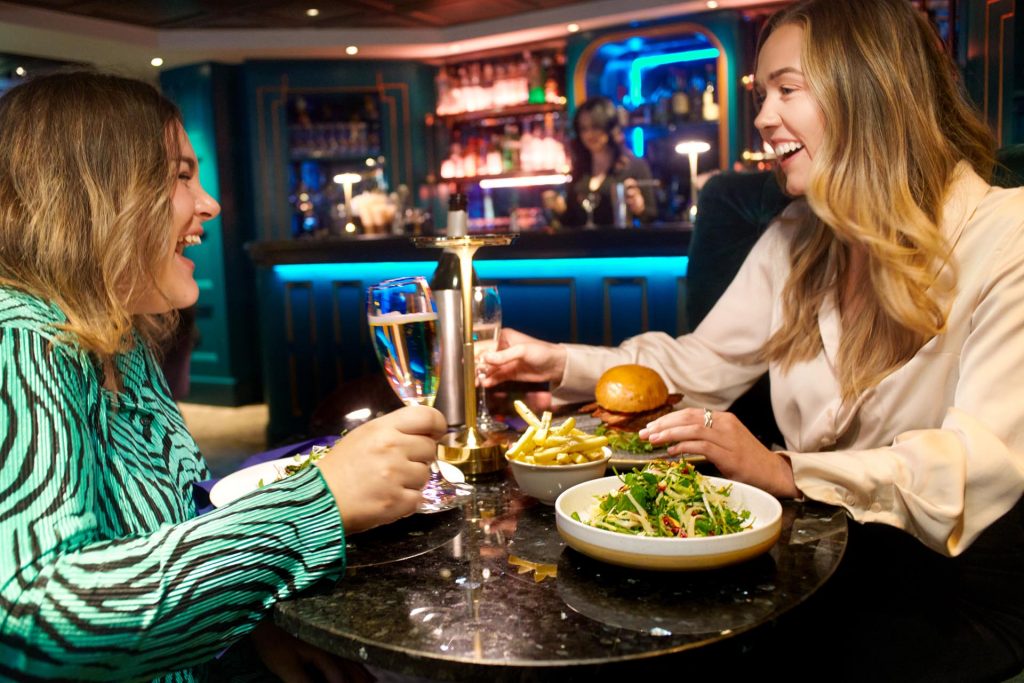 It’s showtime: Magic Mike brunch and performance - Travel with Style